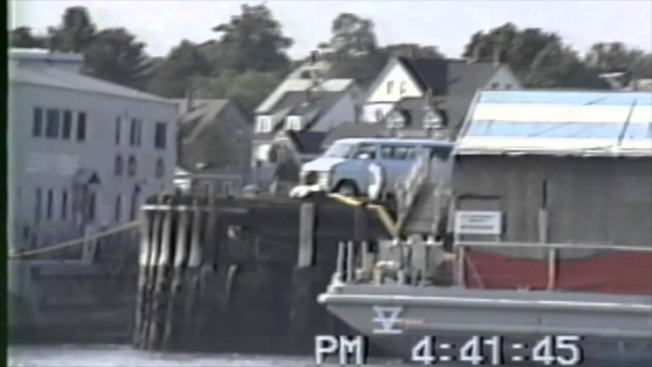 SSN 674 USS Trepang at Portsmouth Naval Shipyard 1991 - YouTube