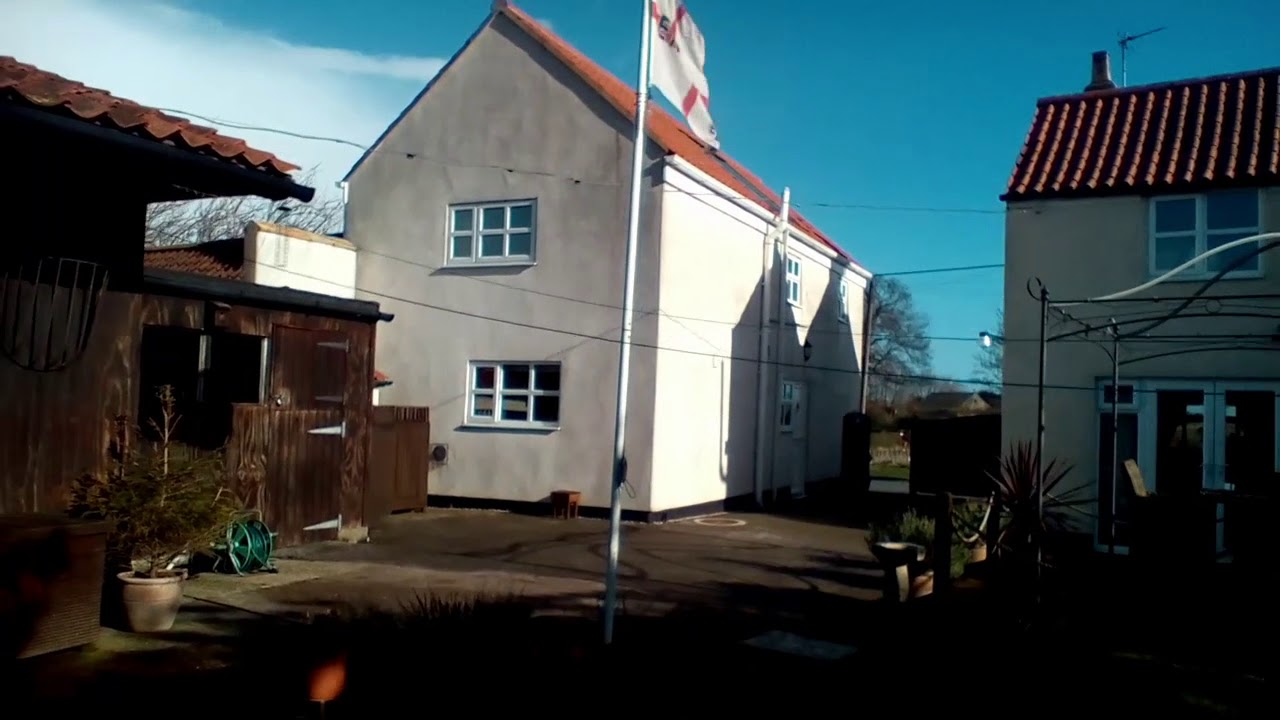 Property Tour - Old Post Office & Guard House, Halsham - YouTube