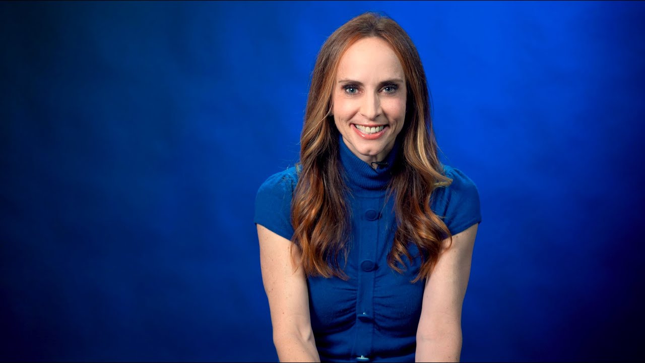Watch: Faith Salie Shares How Her Solo Play Approval Junkie Went From ...