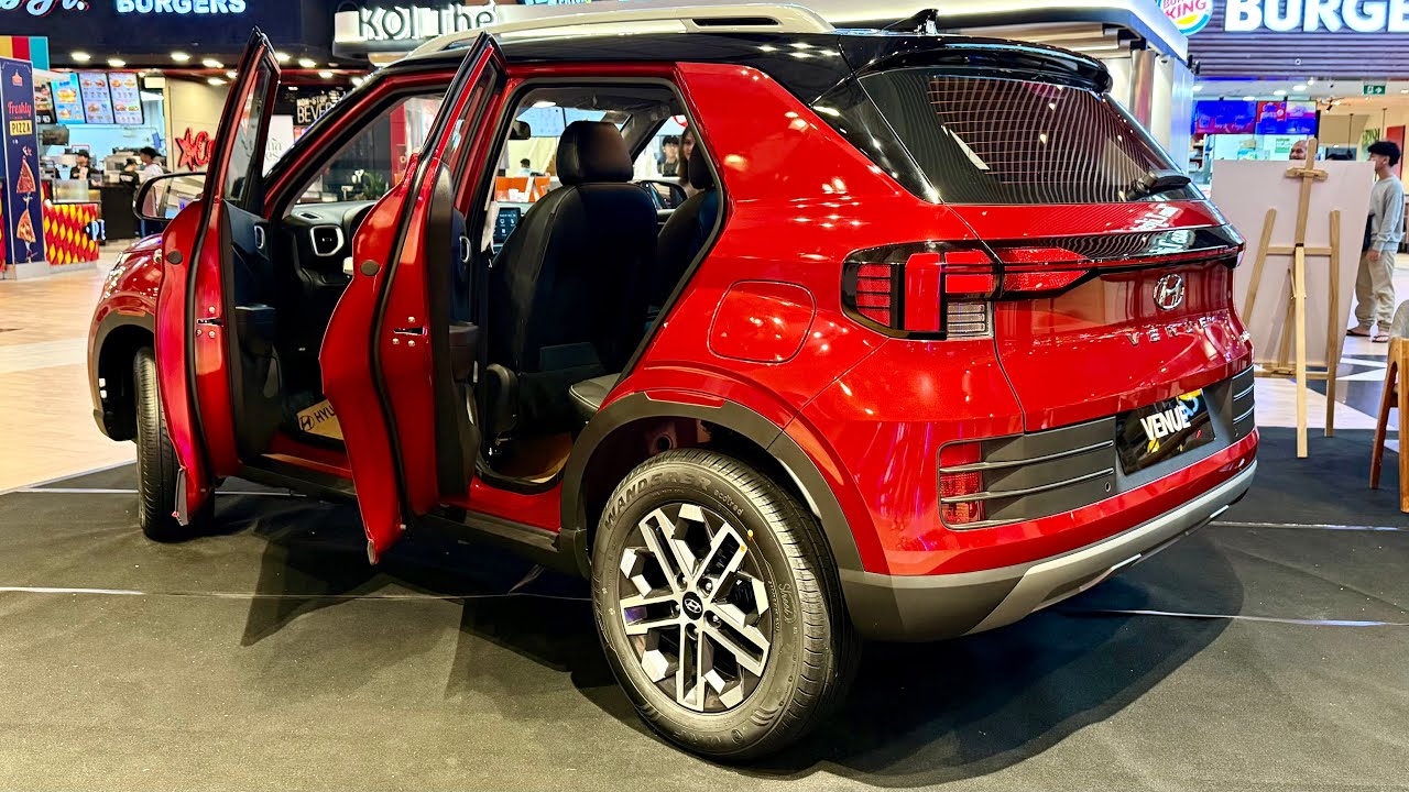 New 2025 Hyundai Venue Best Compact SUV - Walkaround and Detail - YouTube