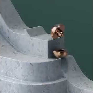 Infinite spinning ball - YouTube