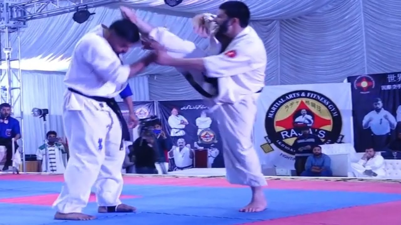 UNBELIEVABLE Knockdown fight | So-Kyokushin Karate | Kyokushin Karate ...