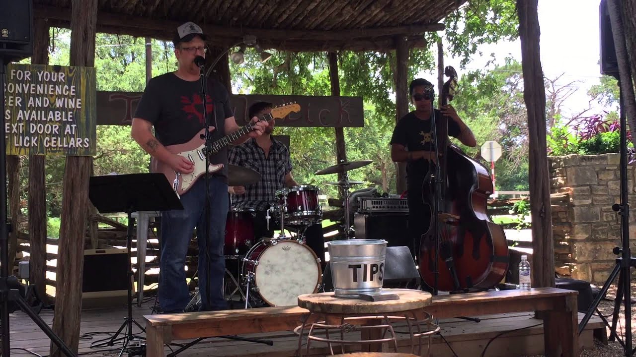 Huck Johnson & The Jackknives, Driftww, TX 7- 4-15 - YouTube