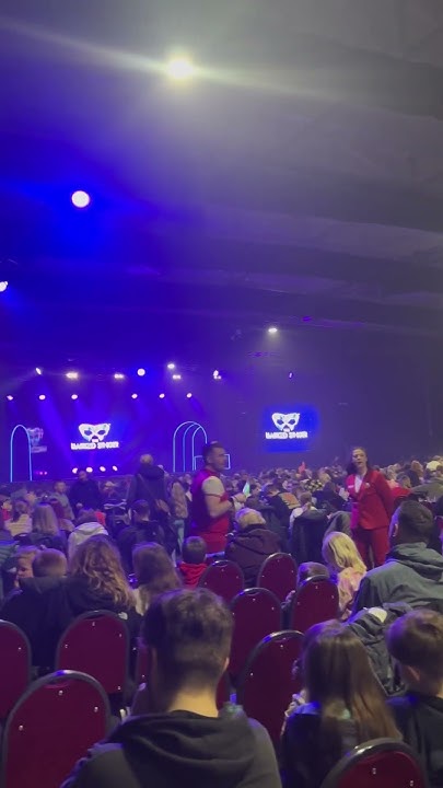 Masked singer LIVE! Whos hiding behind the mask? #shorts #fyp #butlins ...