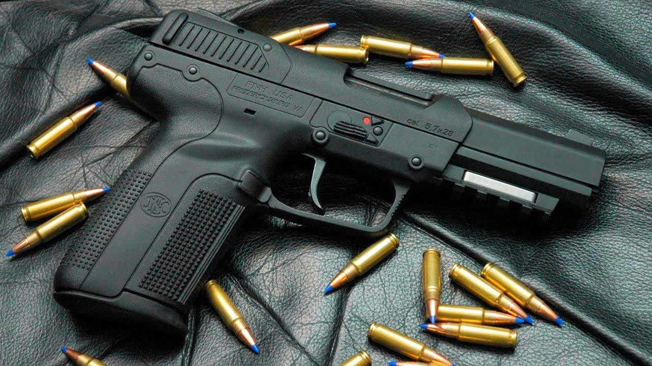 FN Five-seveN: La Infame Pistola "Mata Policías" - YouTube