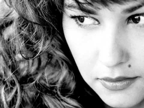 YOIMA VALDÉS (PERSONAJES) - YouTube