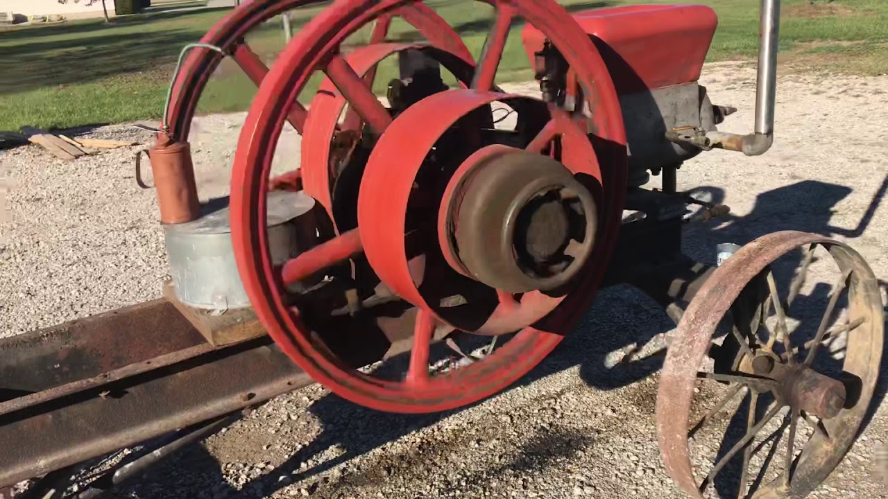 6 hp Associated hit miss engine - YouTube