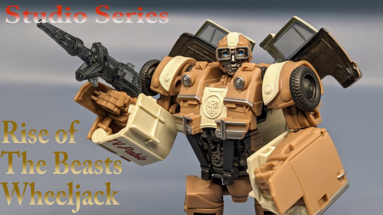 Chuck's Reviews Transformers Studio Series Rise of the Beasts Wheeljack ...
