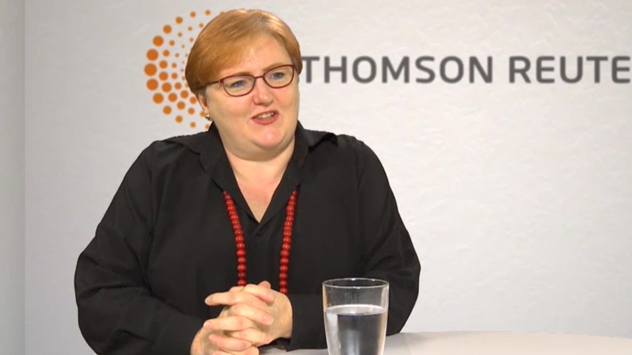 Advice for aspiring barristers from Brie Stevens-Hoare QC - YouTube