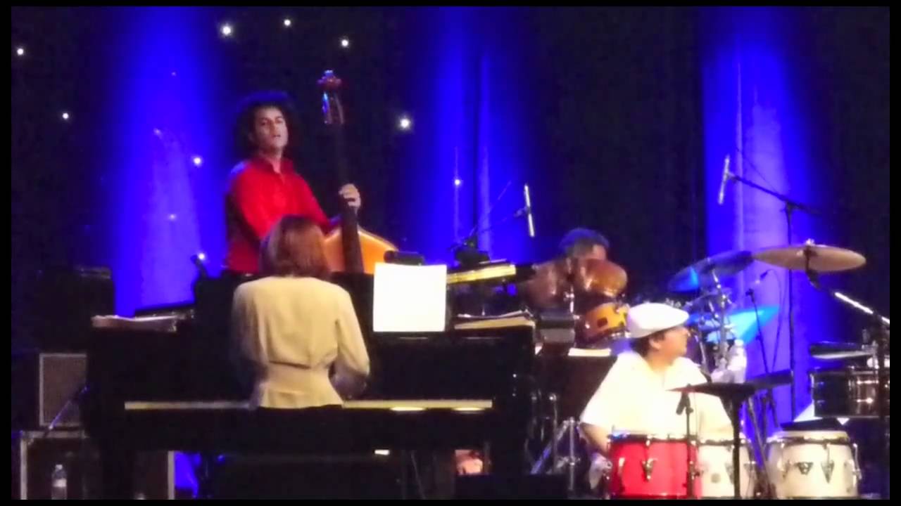 Rachel Flowers at the Ventura Music Festival - Feb 12, 2011 - YouTube