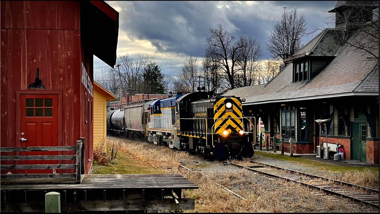 A Very Rare ALCO S2 FREIGHT TRAIN On The Battenkill Railroad!! - YouTube