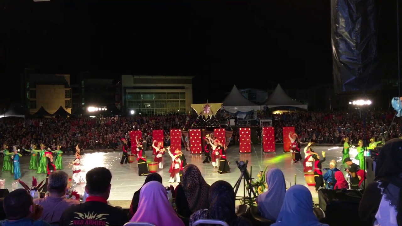 Citrawarna UNIMAS 2016 - Kolej Kediaman Sakura (Tempat Ketiga) - YouTube