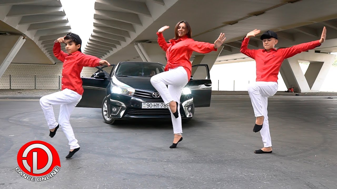 Ay MAŞALLAH Balaca Reqqaslarin reqsi izlemeye deyer 😍 - YouTube