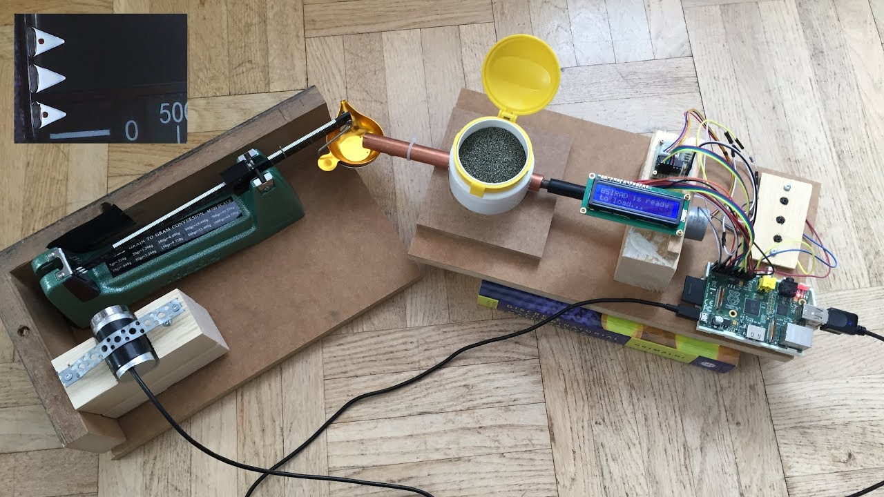 DIY automatic powder thrower - YouTube