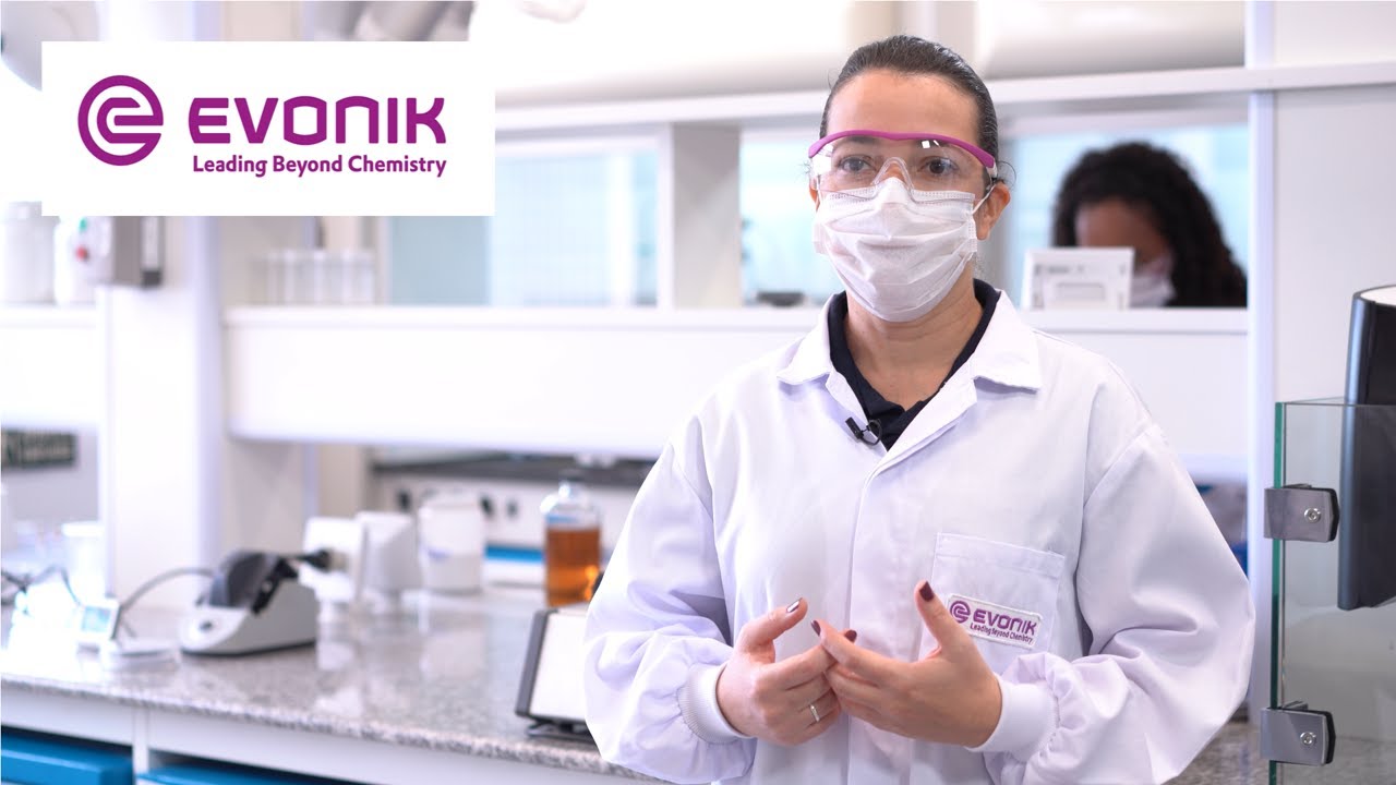 Laboratorio de Crosslinkers en Evonik ATC | Evonik - YouTube