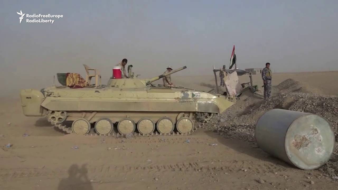 Iraqi Tank Unit Clears Mines On Road To Mosul - YouTube