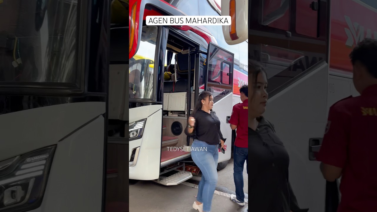 Agen cantiknya bus mahardika rute Jakarta Wonogiri - YouTube