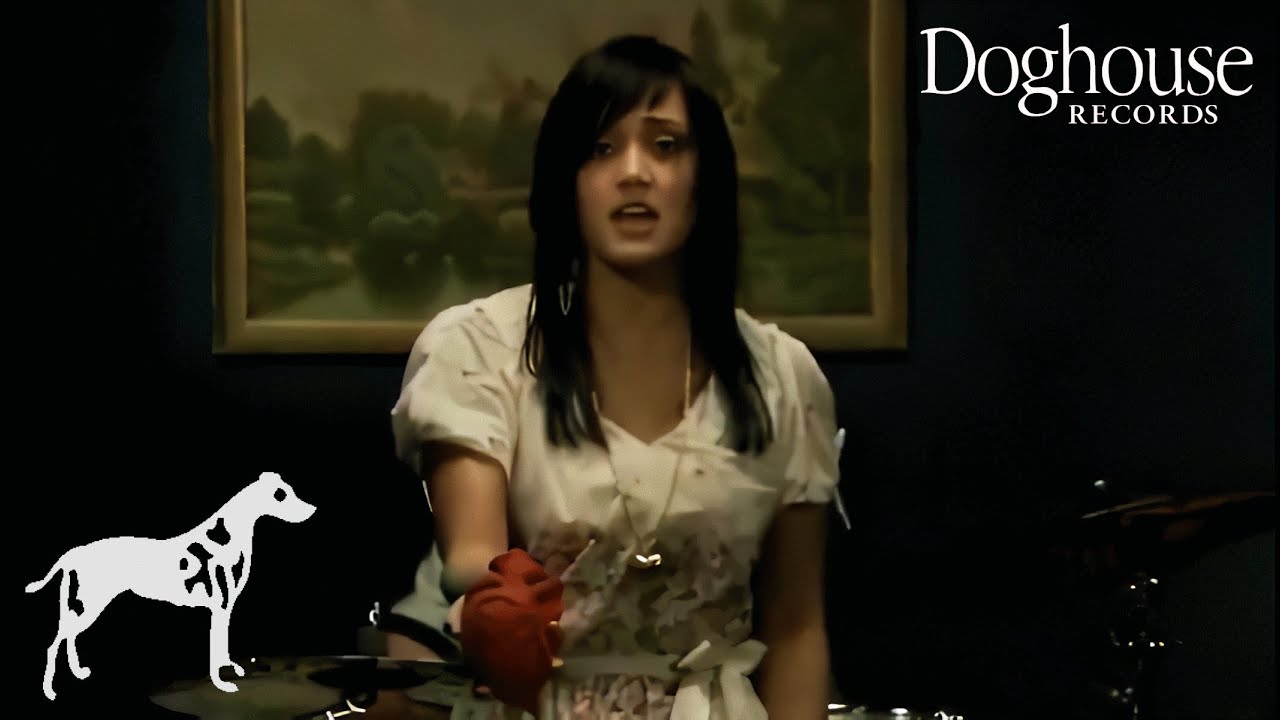 Meg & Dia - Monster (Official HQ Video) - YouTube