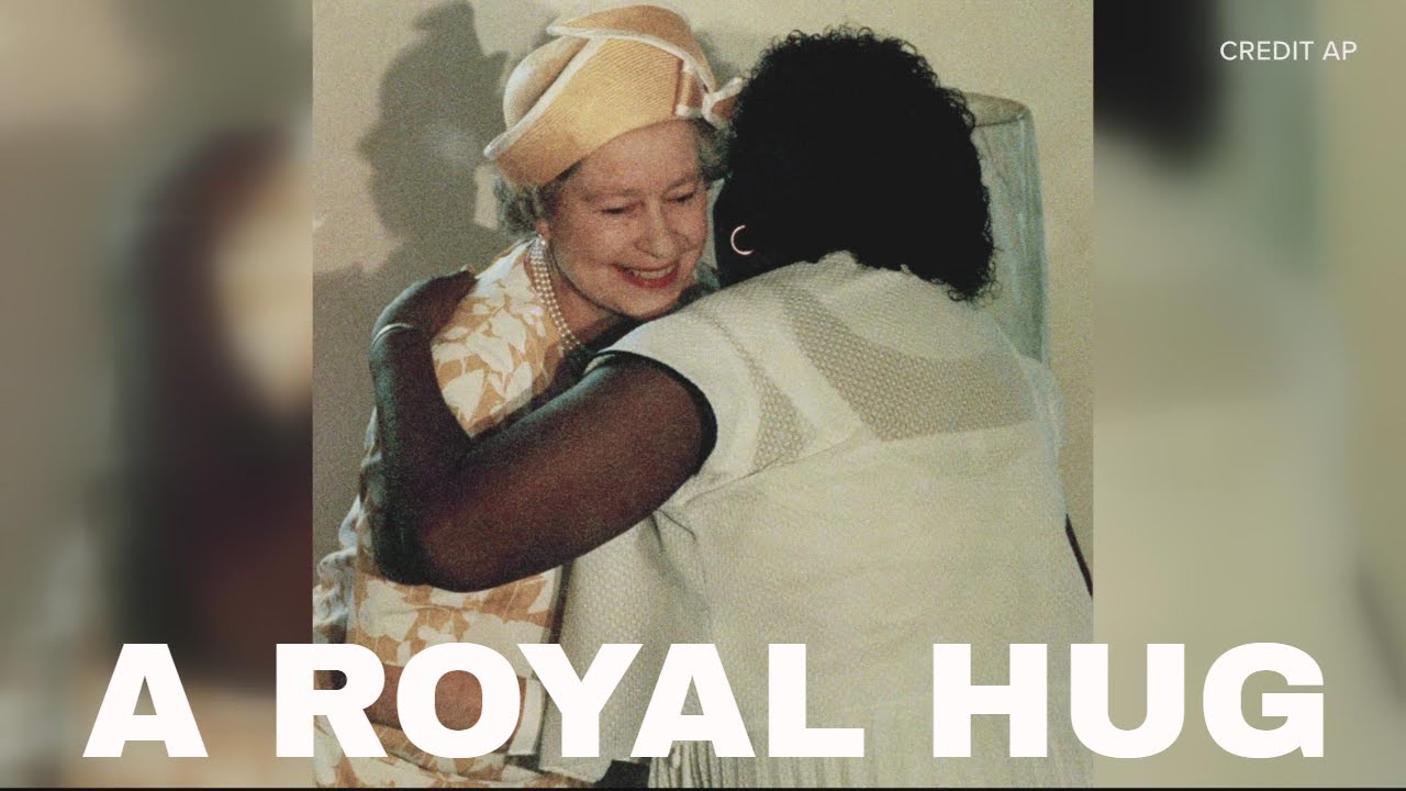 DC resident hugging Queen Elizabeth II in 1991 - YouTube