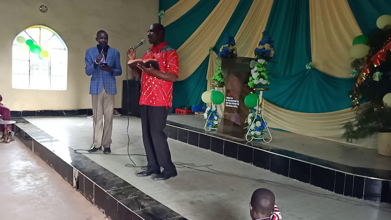 Rev Richard Ole Nkomea Masai preaching. - YouTube