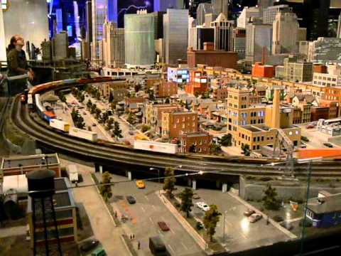 Museum of Science & Industry Chicago model train display & 727 jet ...