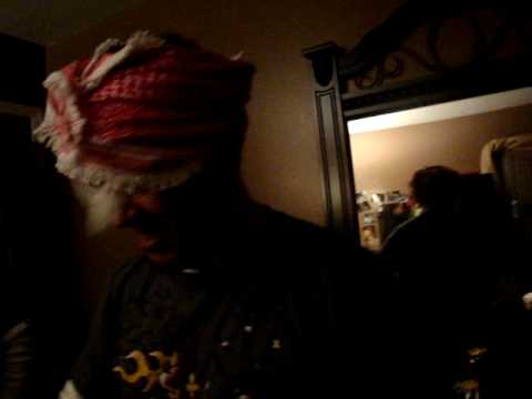 How To Make an Afghan "Lungee" - YouTube