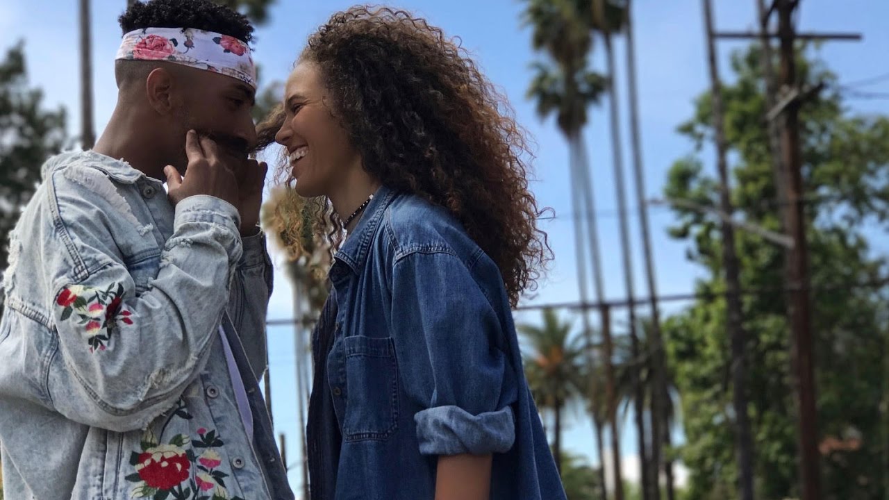 Atumpan - One Love (Dance Video) - YouTube