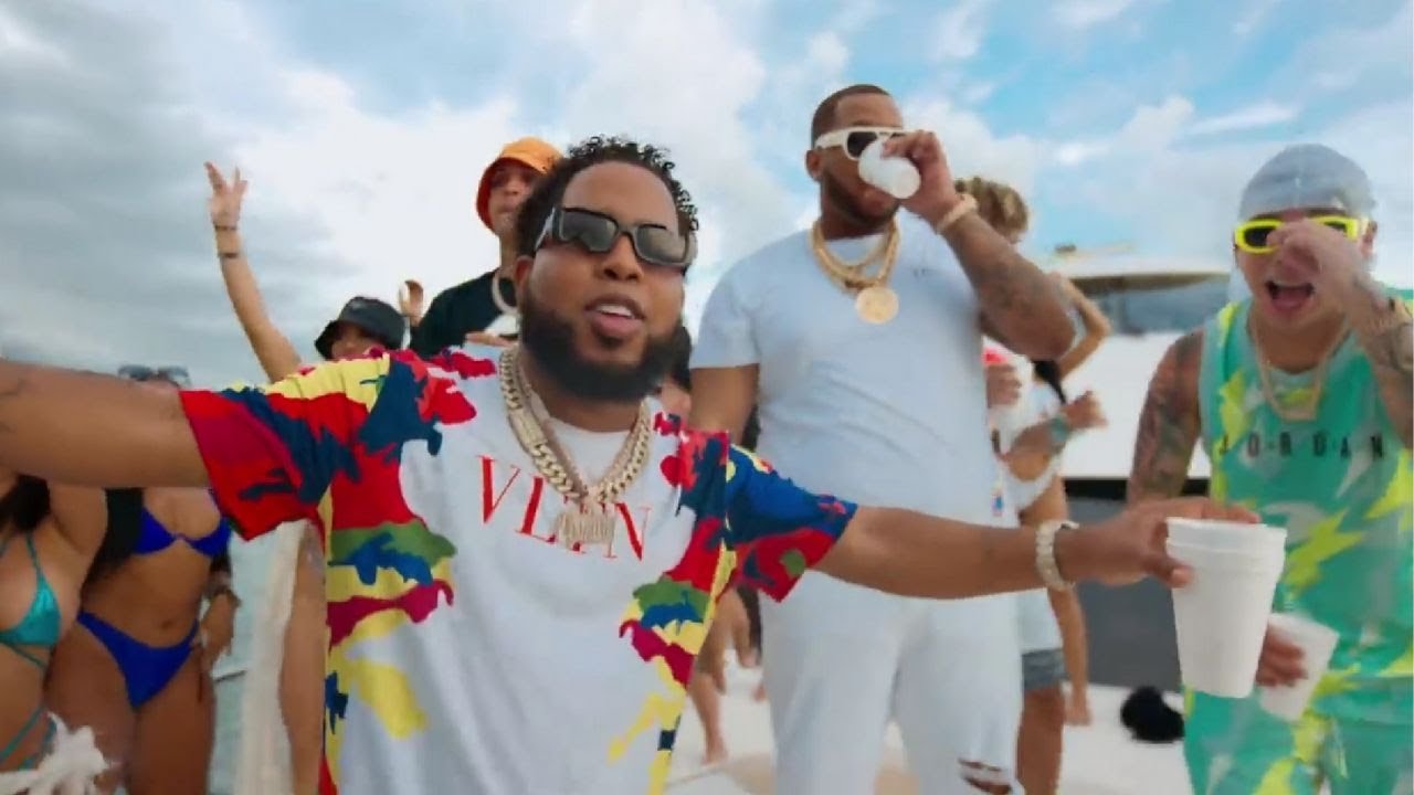 Chimbala x Jon Z x Noriel x Kevvo x Omarlyn Cabelna - Enmoliniao (Video ...