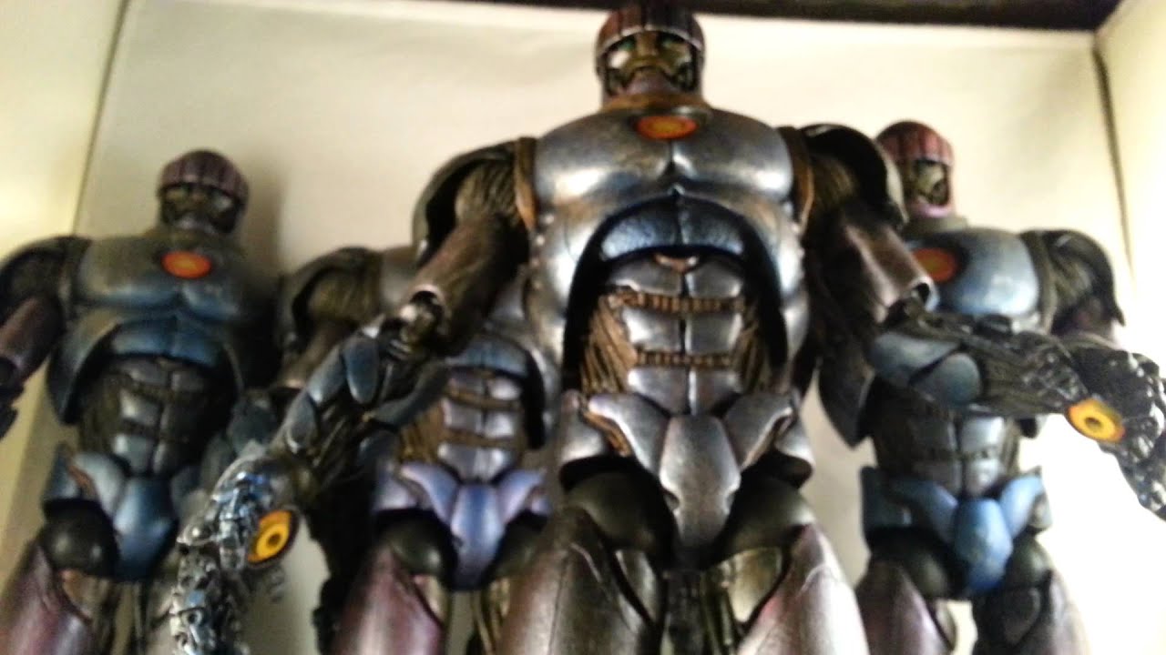 Marvel Legends Sentinel baf review Part two - YouTube