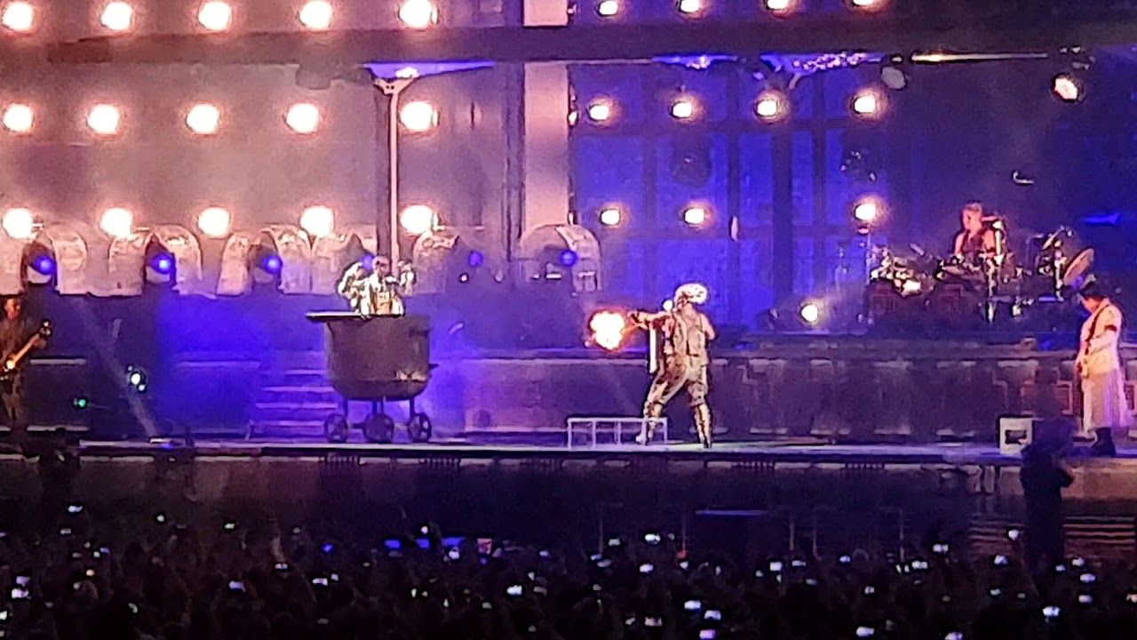 "Mein Teil" Rammstein Live Veltins Arena 27.05.2019 - YouTube