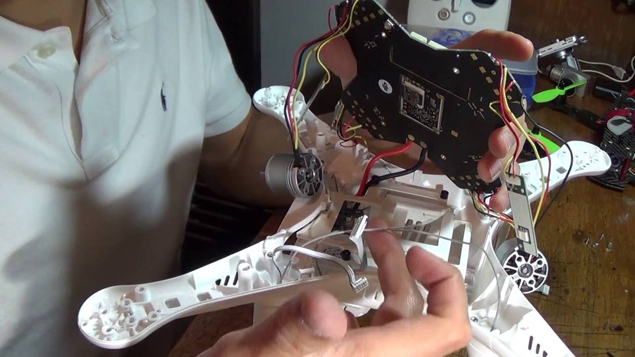 Como cambiar el shell del Phantom 3 y motores - YouTube
