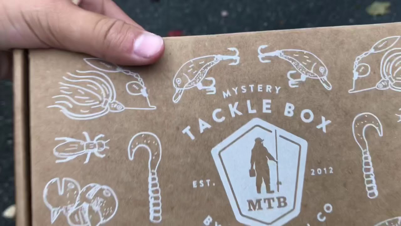 MTB mystery tackle box October unboxing (bass box) - YouTube