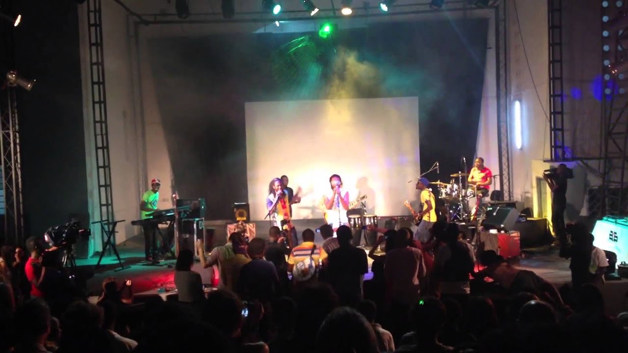 African Gypsy (FOKN Gypsy) Live at Alliance Francaise Accra Ghana - YouTube