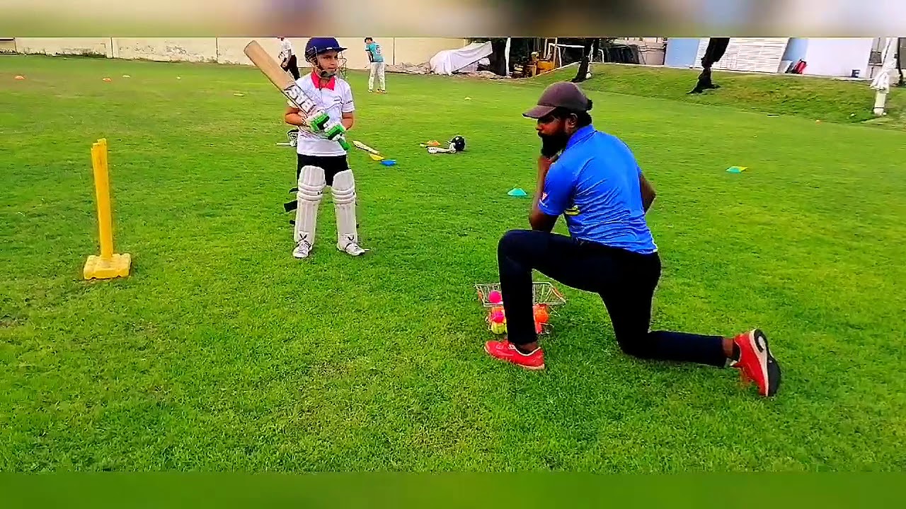 How to teach kids, Front foot drive - YouTube