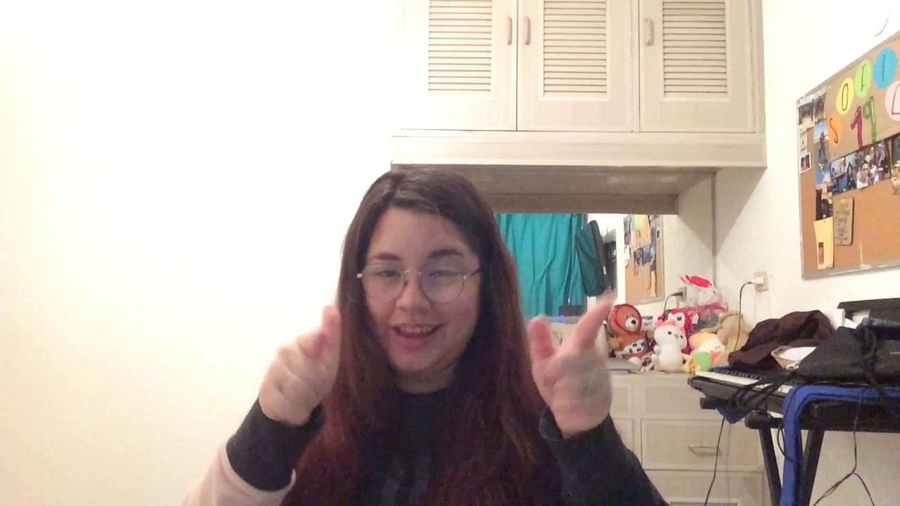 A LITTLE BIT ABOUT ME // FIRST YOUTUBE VIDEO - YouTube