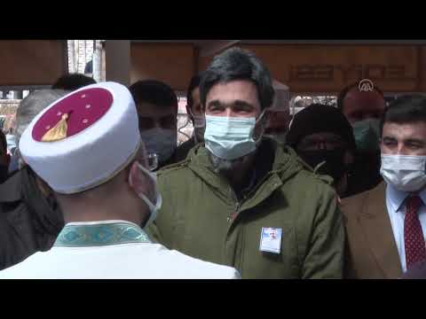 Almanya'da ozanlık geleneğini yaşatan Yusuf Polat Kovid-19 nedeniyle vefat etti