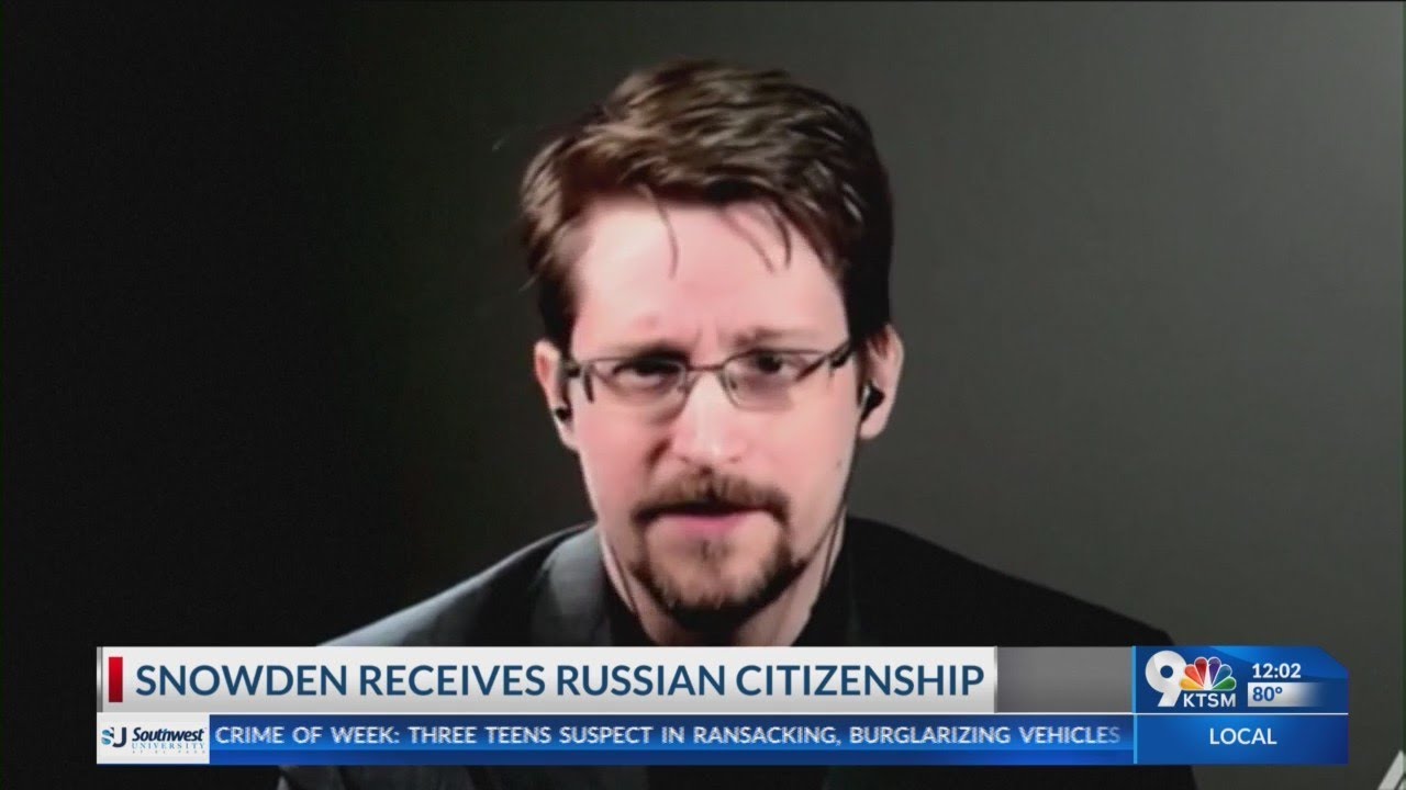 Putin grants Edward Snowden Russian citizenship - YouTube