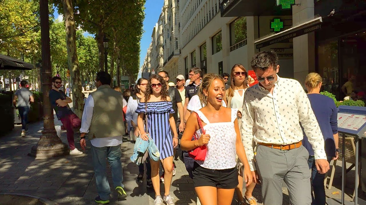 PARIS WALK | Champs-Élysées Avenue to Arc de Triomphe | France - YouTube