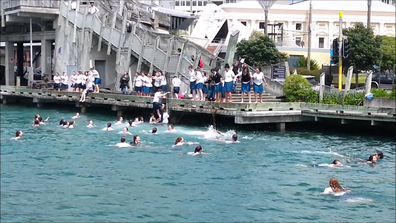 WGC Wharf Jump 2014 - YouTube