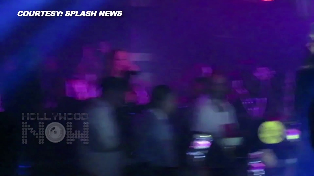 (VIDEO) Mariah Carey TERRIBLE Singing For Crowd At 1OAK - YouTube