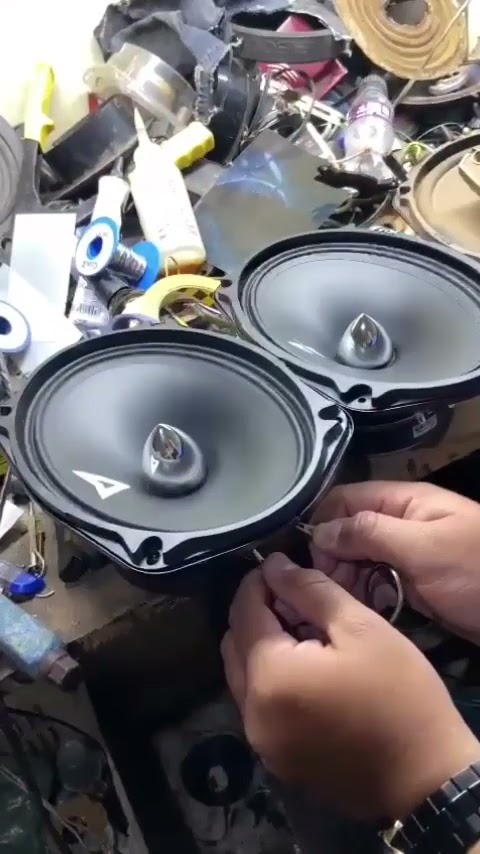 COMPARATIVO 6X9 EVOK 250 RMS X DAD 230 RMS! - YouTube