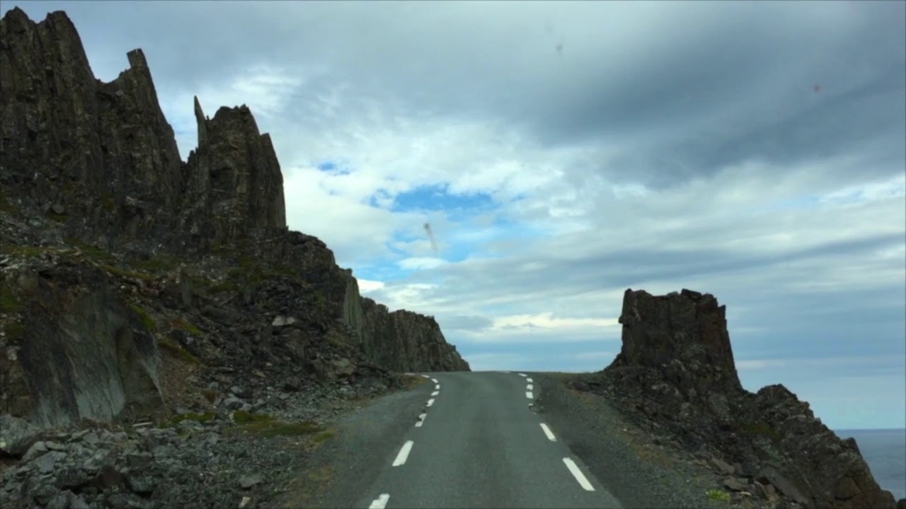 Veien til Hamningberg i Finnmark - YouTube