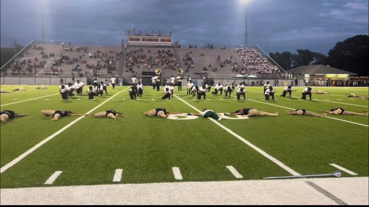 Griffin High School Band of Gold v. Ola High - YouTube