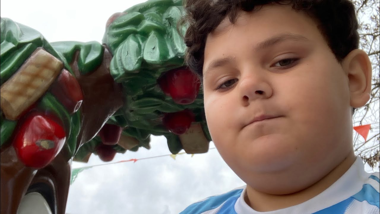 Wing challenge thanks for 50 sub - YouTube