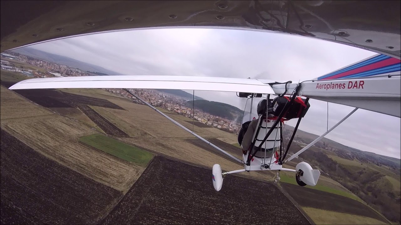 DAR Solo UL all around hangar from tail - YouTube