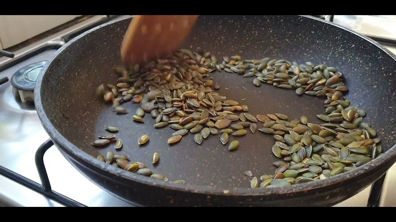 Granola bars How to cook easy / prepare chewy chruncy garola bars - YouTube