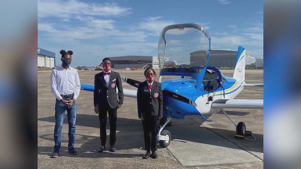 First Flight High School to offer aviation class - YouTube