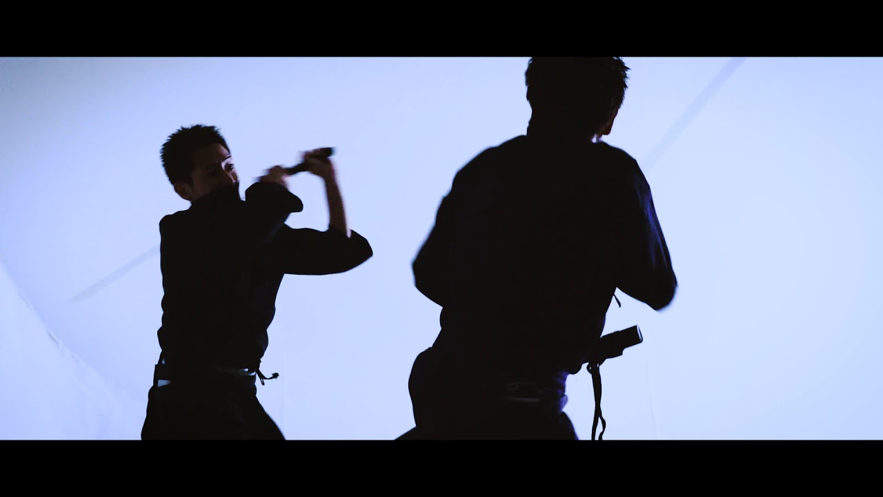 Samurai fight scene by kenichi inoue 井上謙一 殺陣「伝」 - YouTube