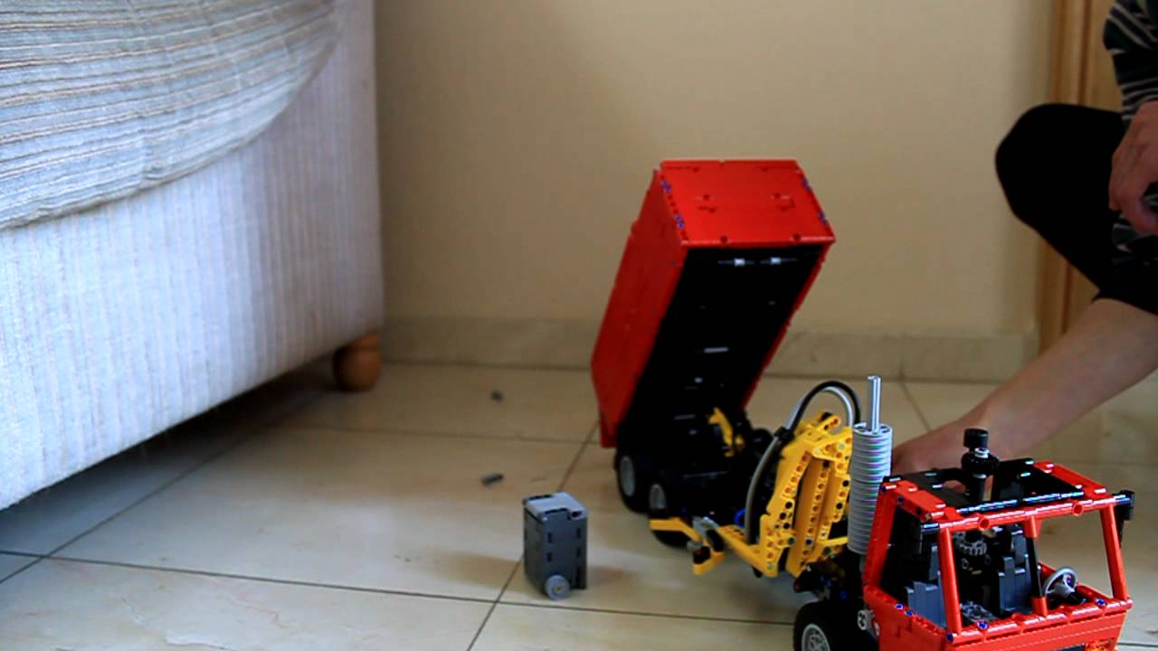 Garbage truck side loader lego technic - YouTube