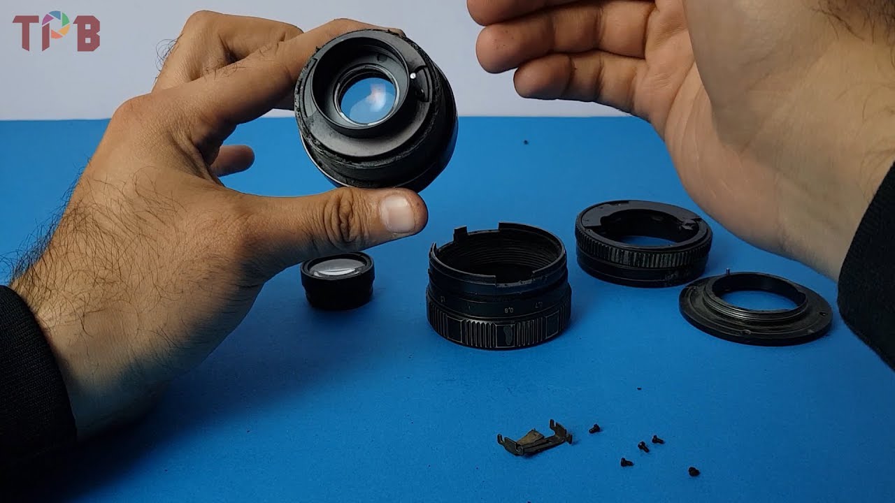 WHAT'S INSIDE A CAMERA LENS? How Aperture Works (Hindi) - YouTube